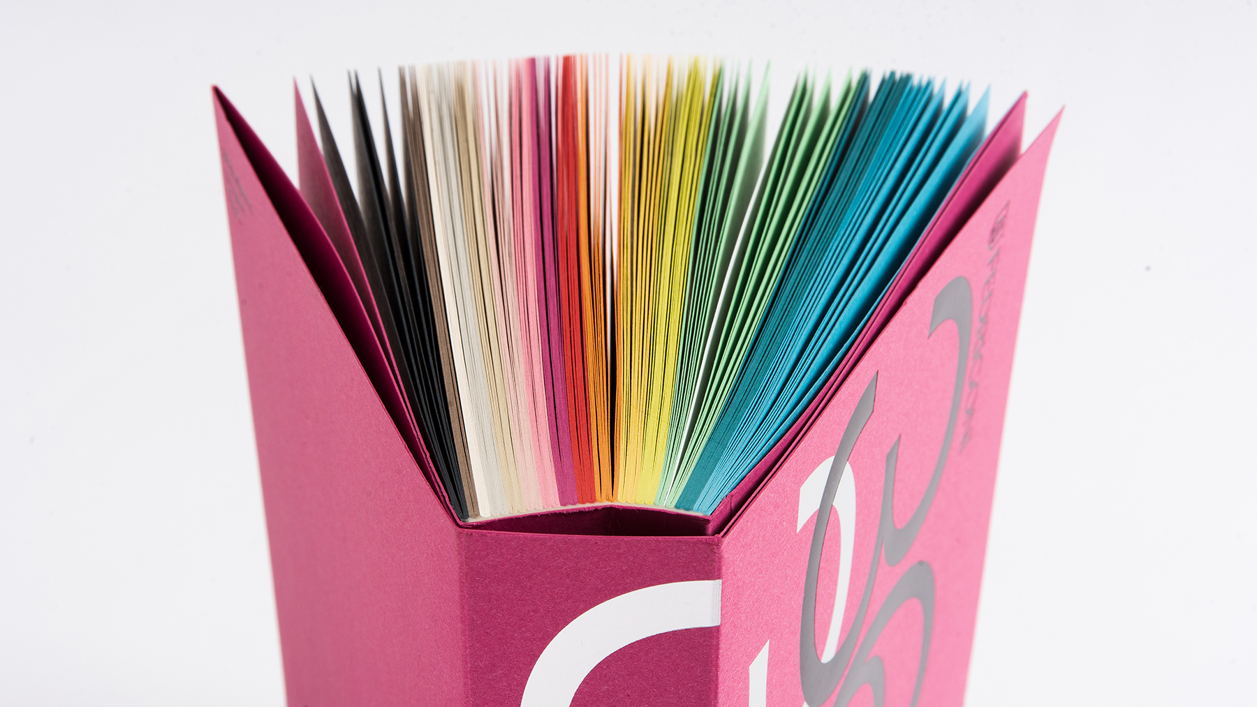 Fedrigoni 366 - Contrast Creative